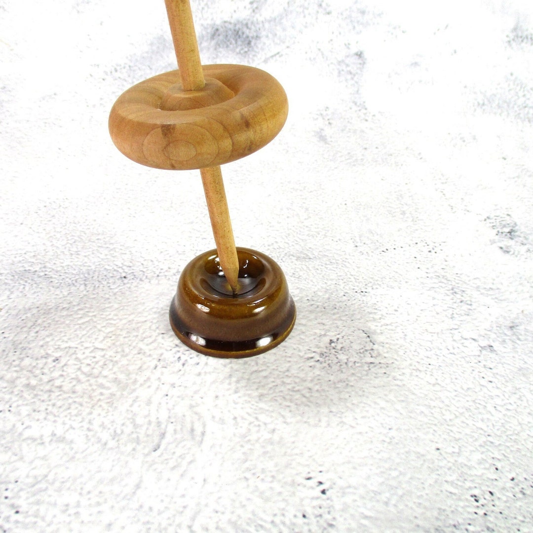Pottery Spinning Bowl, Ceramic Supported Spindle Dish, Extra Small Flat ...