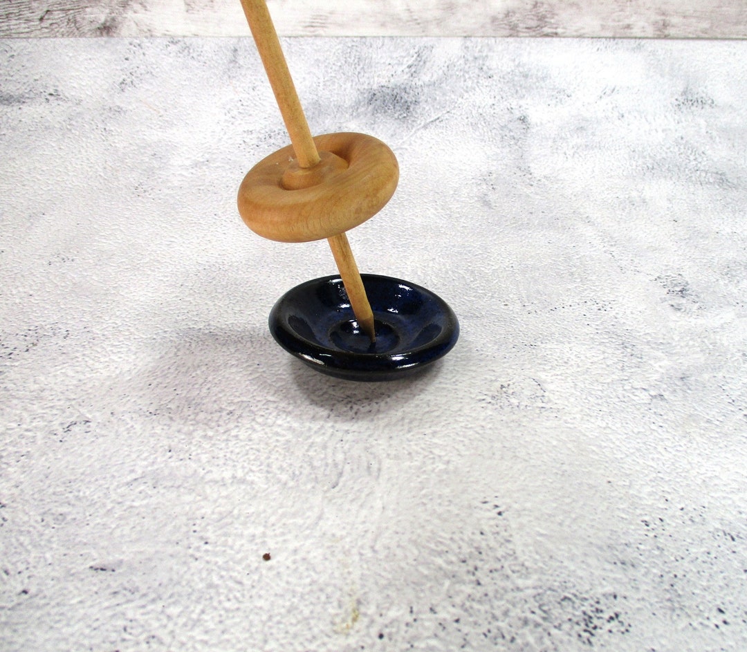 Ceramic Spinning Bowl, Rounded Hand Spindling Dish, Indigo Blue Lap ...