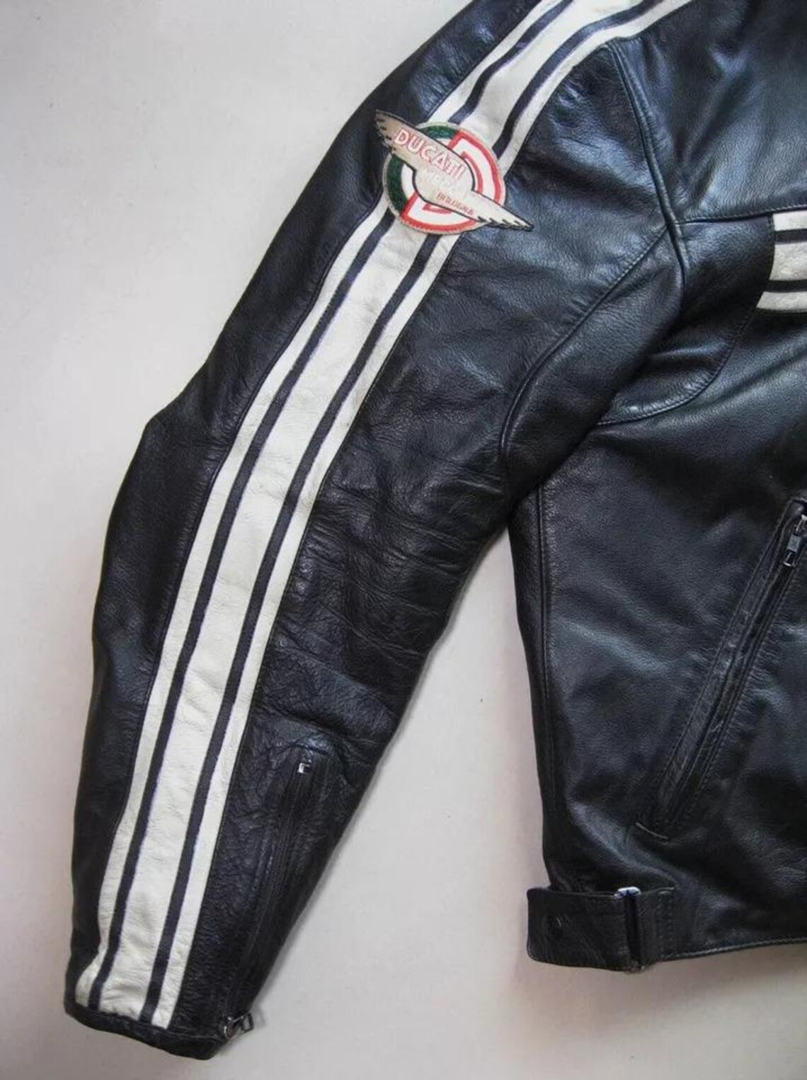 Men’s Vintage Dainese Ducati Leather Jacket – Size 56, Classic ...