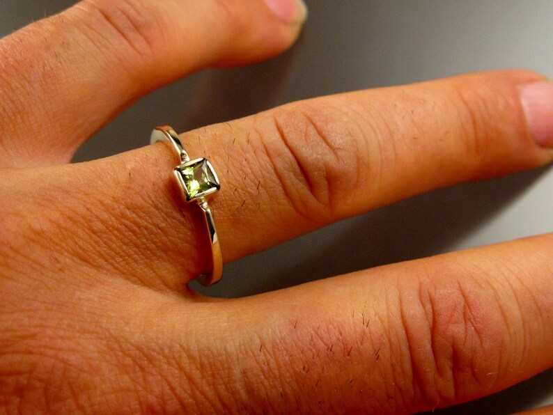 Peridot Square Stone Stackable Ring 14k Green Gold Handmade to - Etsy
