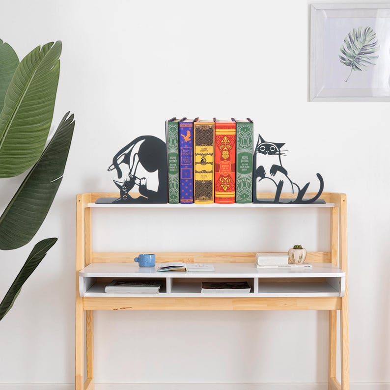 Bookend With Cats Figure, Lazy Cats Cartoon Figured Metal Bookends ...