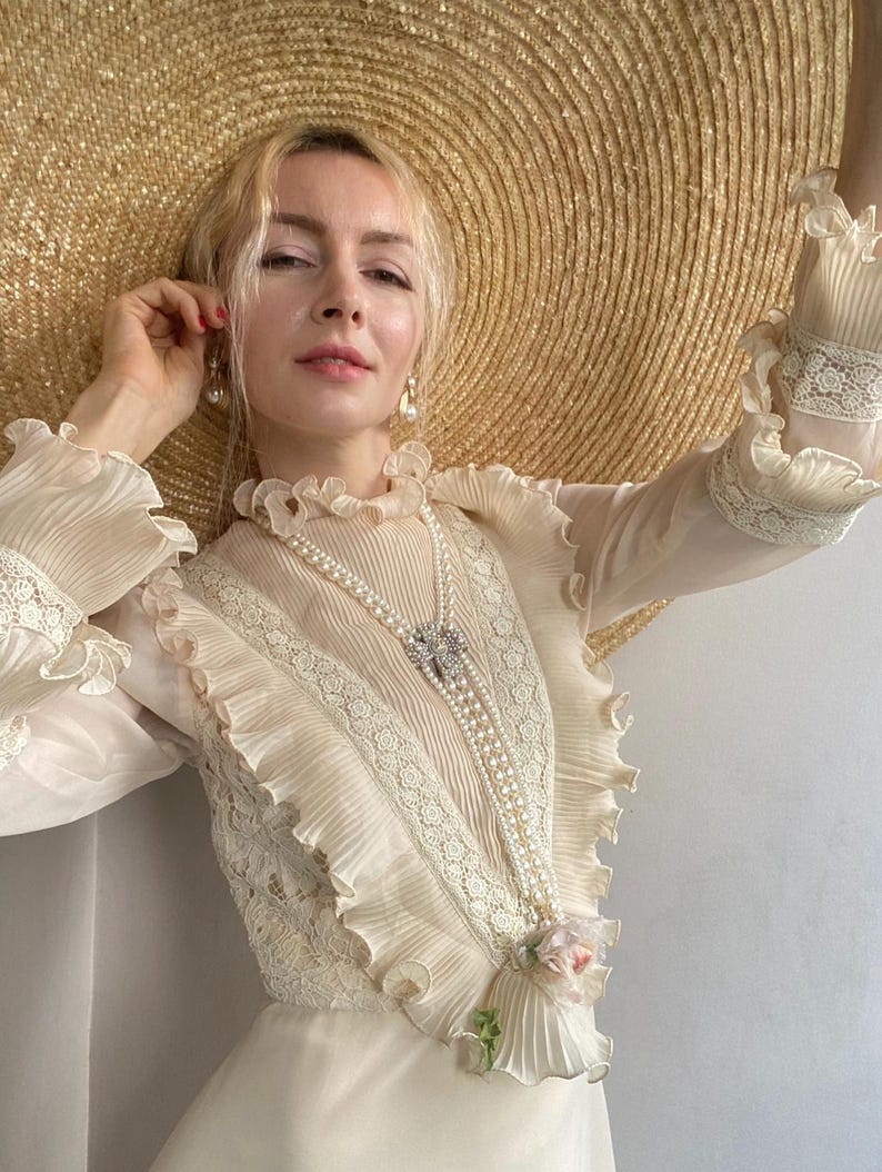 Rare Vintage Wedding Dress From 60s -70s Retro Style Beige Dresses for ...