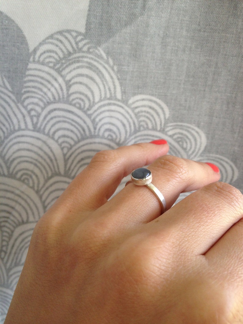 Elegant Purple Gray Moonstone Sterling Silver Solitaire Ring ...