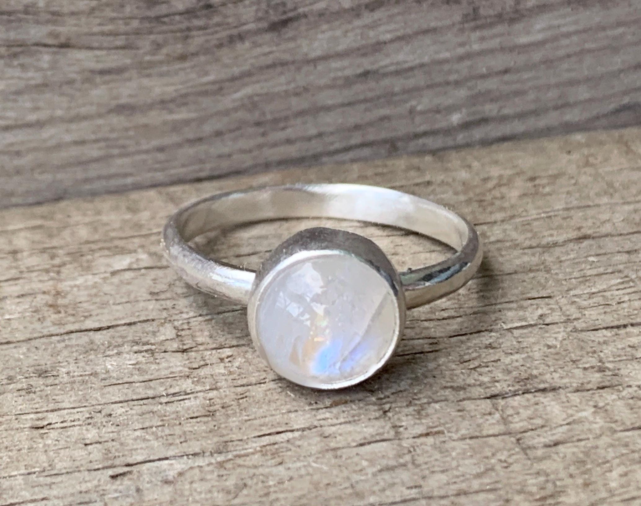 Elegant Solitaire White Moonstone 8mm Round Birthstone Sterling Silver ...