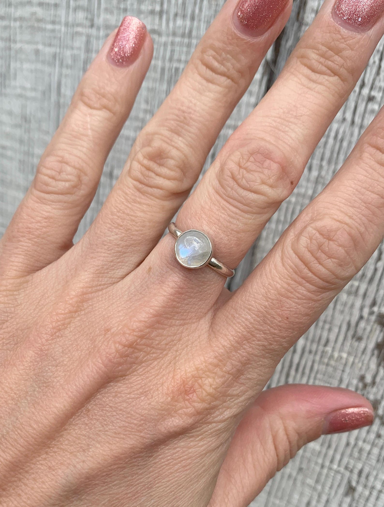 Elegant Solitaire White Moonstone 8mm Round Birthstone Sterling Silver ...