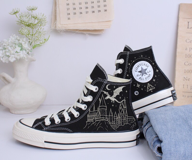Embroidered Dragon Converse Chuck Taylor: Custom Wizard Converse - Etsy
