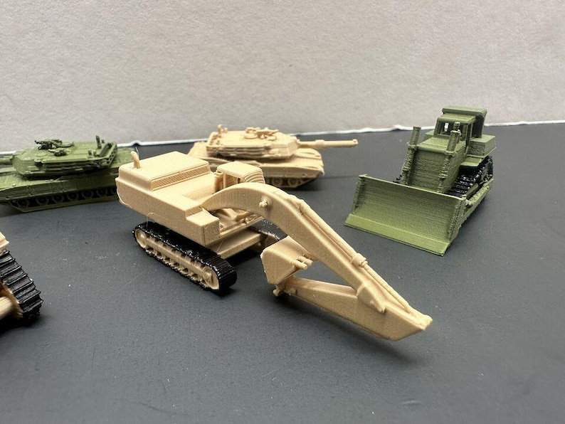 N - Scale Construction Vehicle 5-pack in Army Desert Tan and Military ...