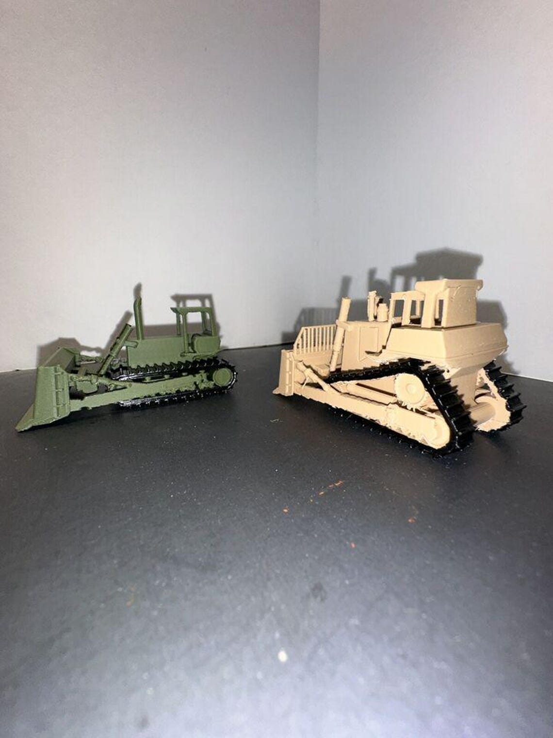 HO Scale Bulldozer (2 - Pack) 1:87 Model Railroad Truck Construction ...