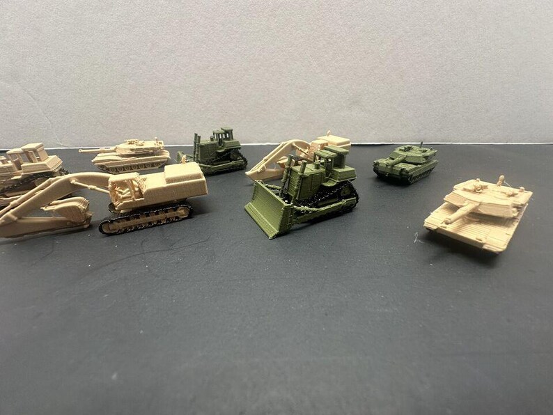 N-scale Construction Vehicle 8-pack in Army Desert Tan and Military ...