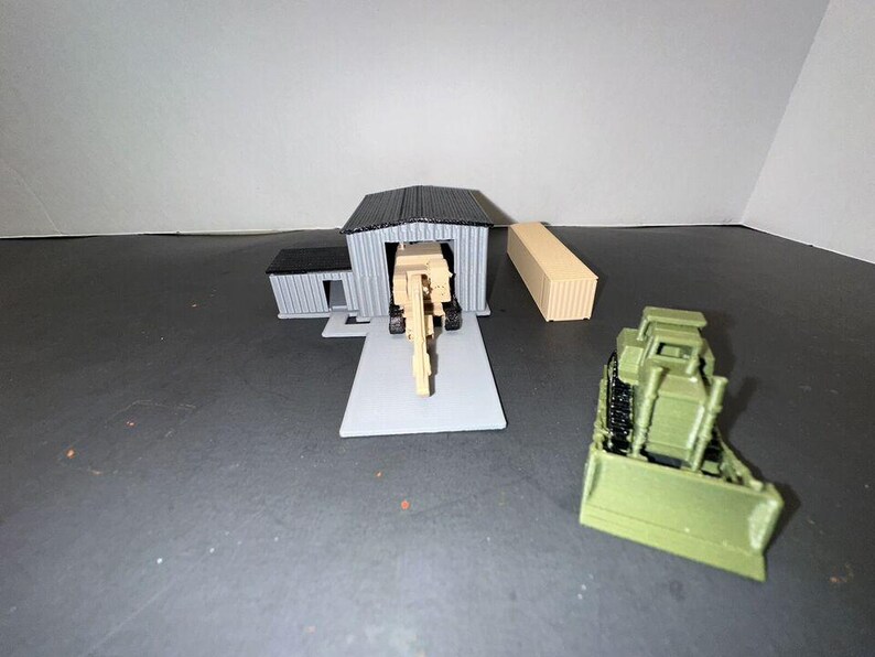 N - Scale Truck Repair Garage + Dozer & Excavator Shop Commercial 1:160 ...