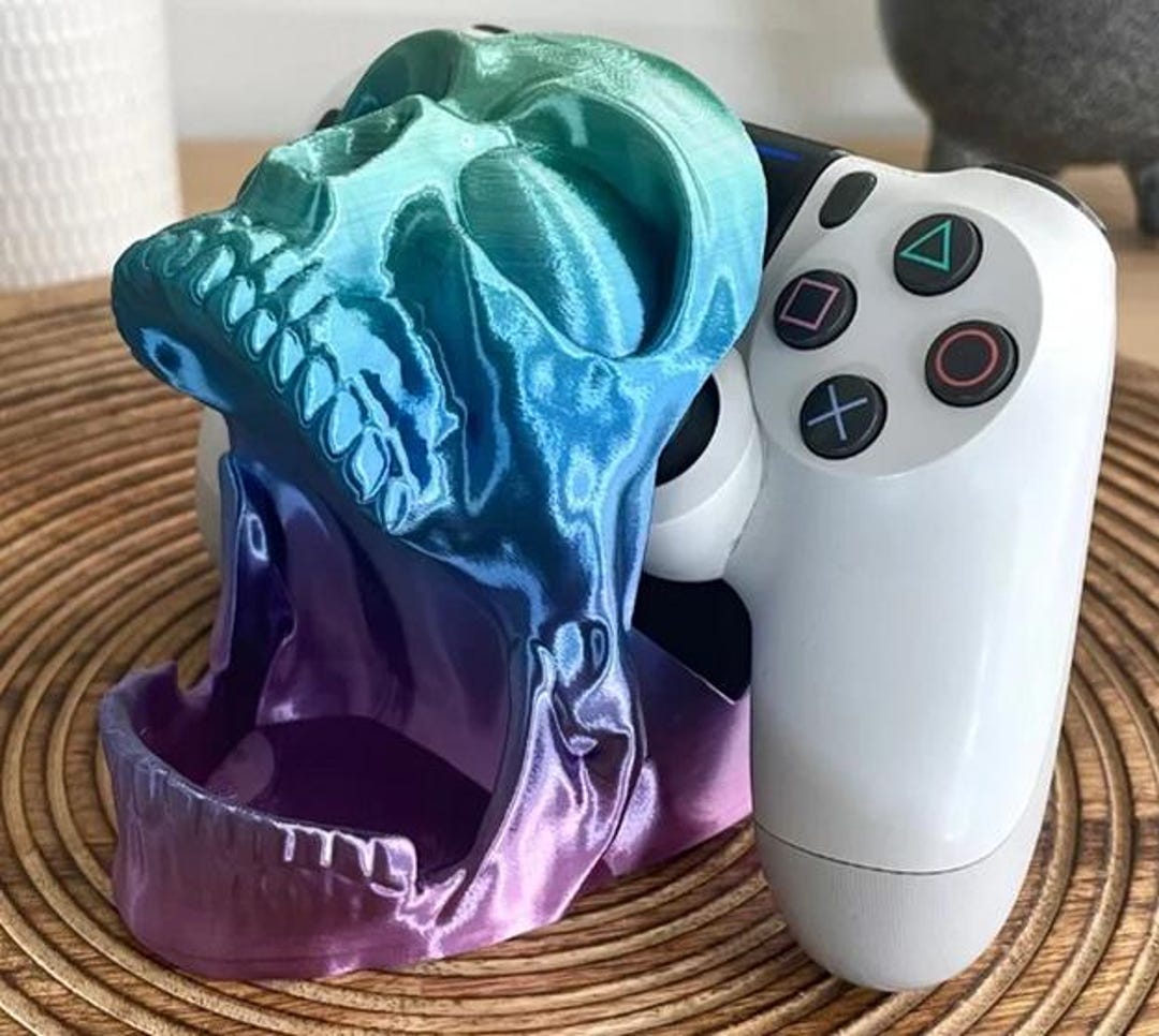 Screaming Skull Controller Holder - Etsy