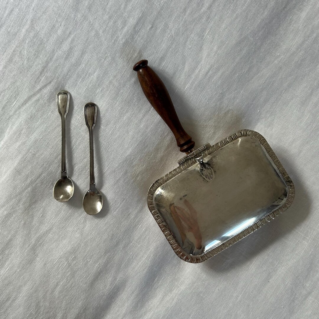 Vintage Silver Plated Crumb Catcher With 2 Mini Spoons - Etsy