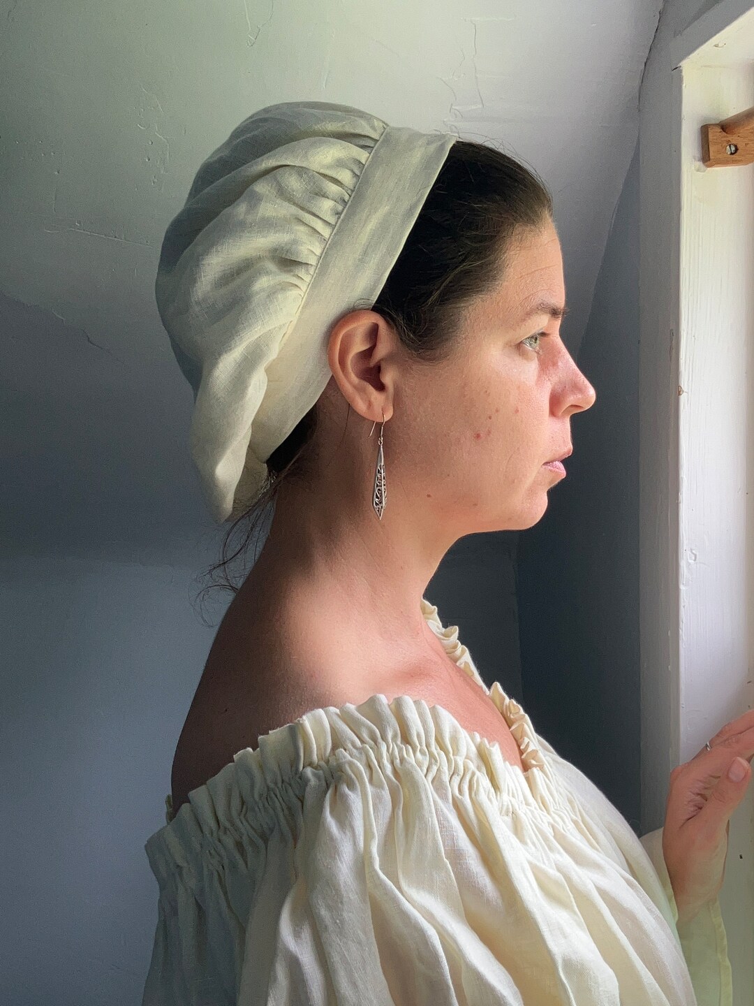 Renaissance Muffin Cap Hat Medieval Caul off White Linen Renaissance ...