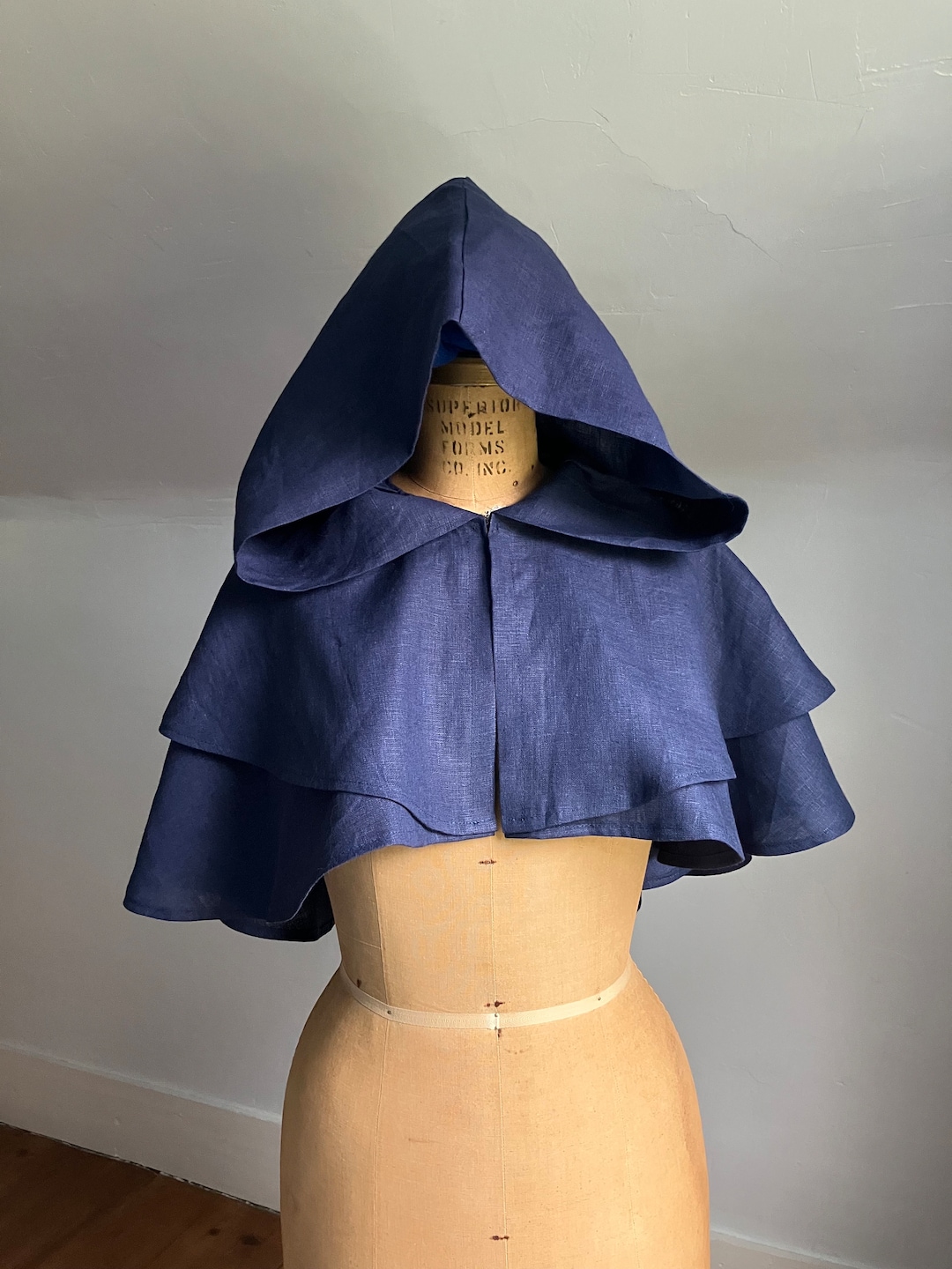 Ladies Linen Medieval Victorian Mourning Cloak Mantle Short Cape ...