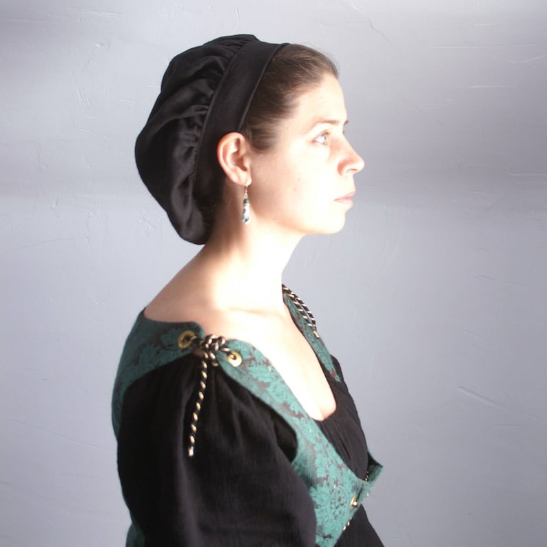 Renaissance Muffin Cap Hat Medieval Caul Black Linen Renaissance Faire ...