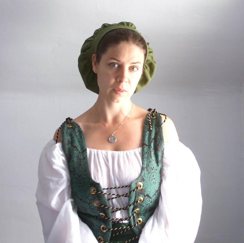 Renaissance muffin cap hat medieval caul green linen | Etsy