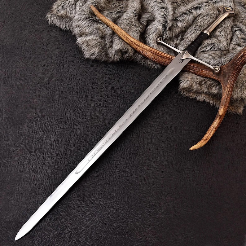 Anduril Sword of Narsil the King Aragorn Sword With Free Scabbard and ...