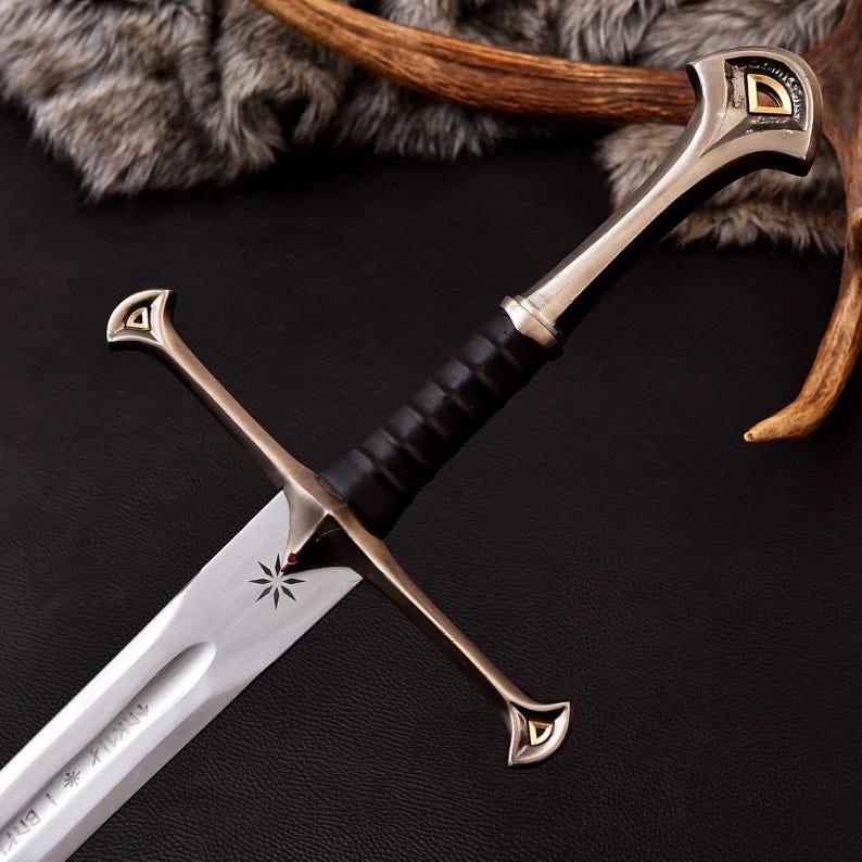 Anduril Sword of Narsil the King Aragorn Sword With Free Scabbard and ...
