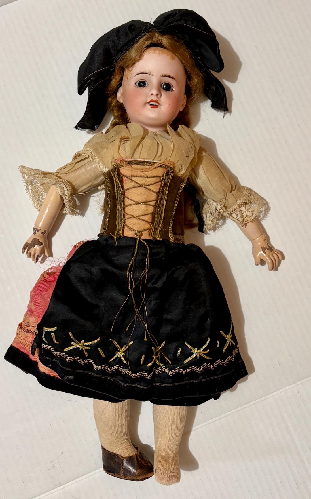 SFBJ 60 Paris Bisque Socket Head Doll. the Manufacture of These Dolls ...