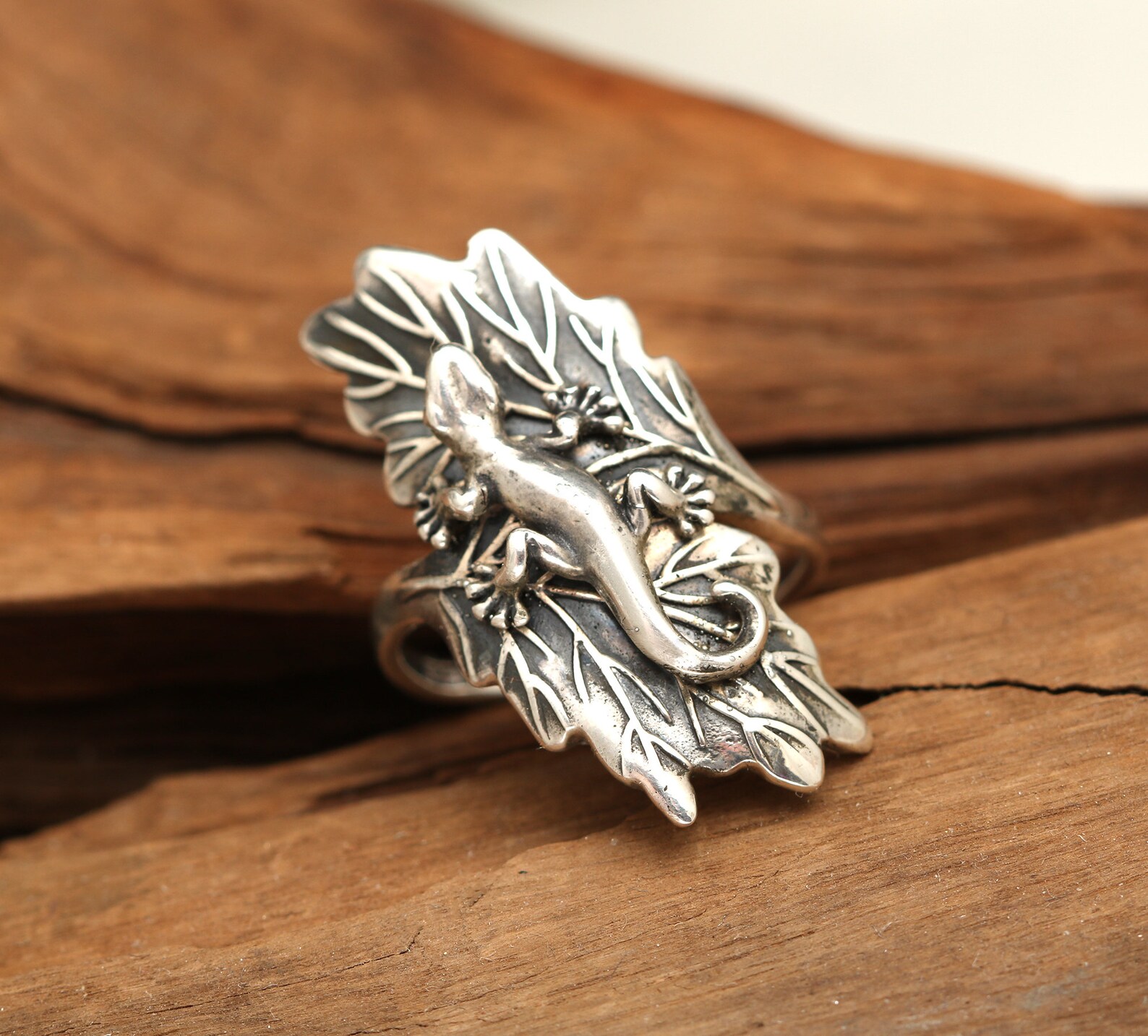 Sterling Silver Lizard Ring, Gecko Ring, Silver Leaf Ring, Woodland ...