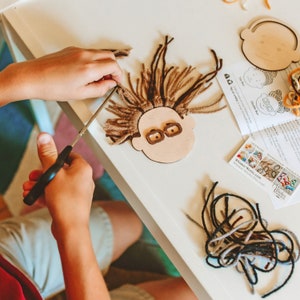 MAKE A FACE - Self-portrait Craft Kit - Diversity Lesson for Kids ...