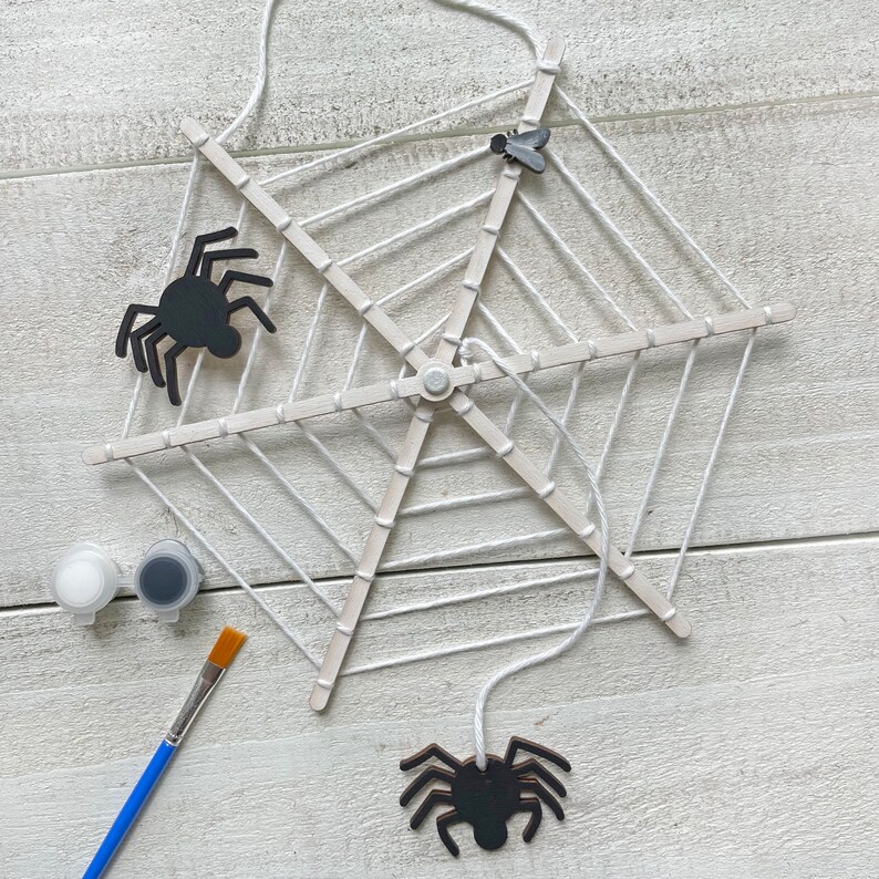 Glow-in-the-dark Spiderweb Craft Kit - Paint and Yarn Included - Etsy