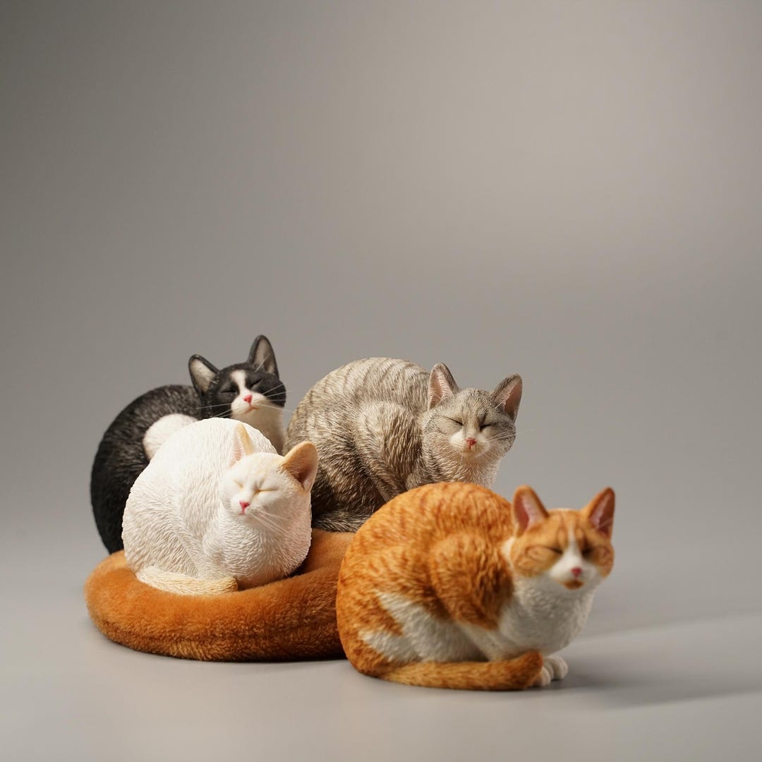 JXK Studio Custom Pet Statue, Personalized Cat Memorial, Hand-painted ...
