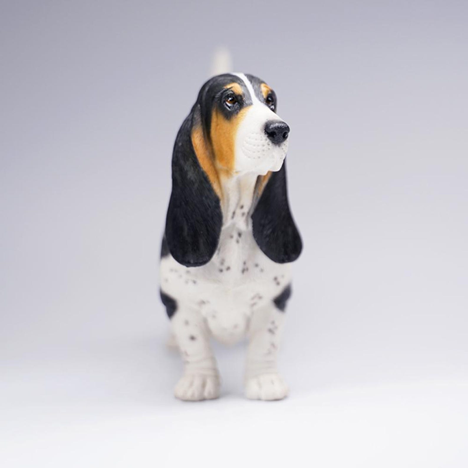 JXK Studio Basset Hound Dog Figurine, Resin Pet Statue, Dog Memorial ...