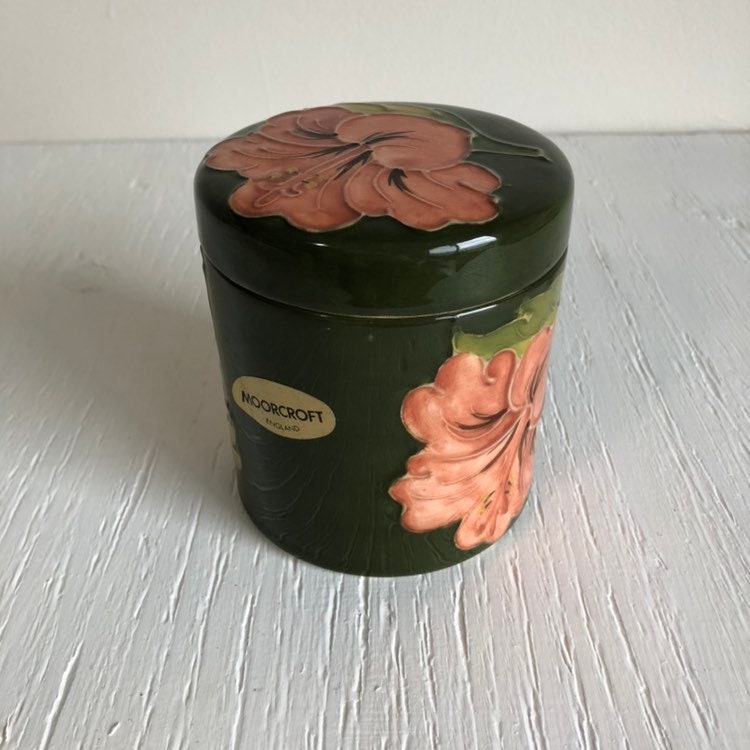 Vintage Moorcroft Jar / Hibiscus Flower Detailing / Kitchen - Etsy Canada