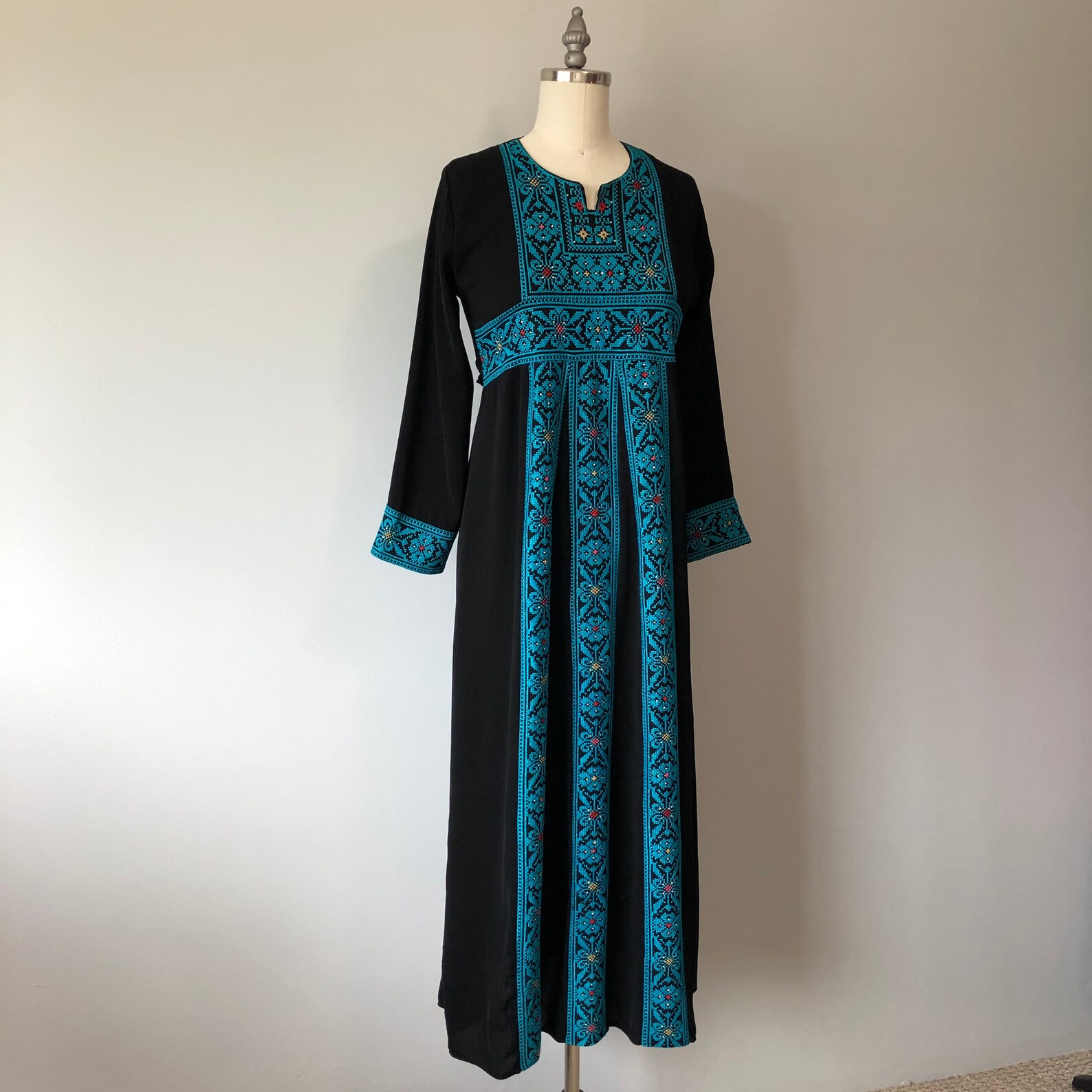 Vintage Boho Dress / Mod Style / Black Turquoise With Diamonds - Etsy