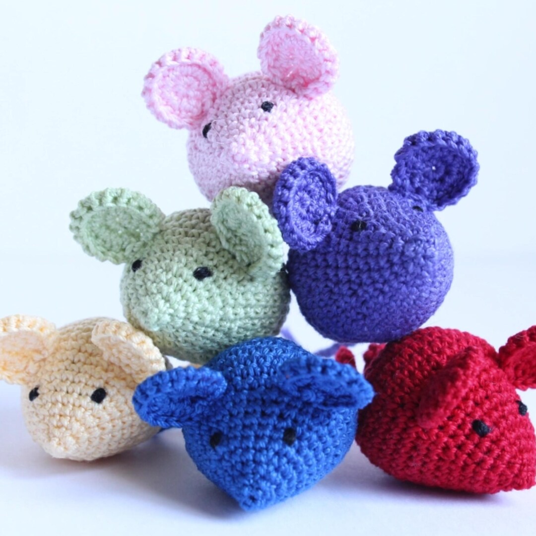 Mini Mouse Crochet Pattern PDF, Tiny Amigurumi Mouse Pattern, Crochet ...