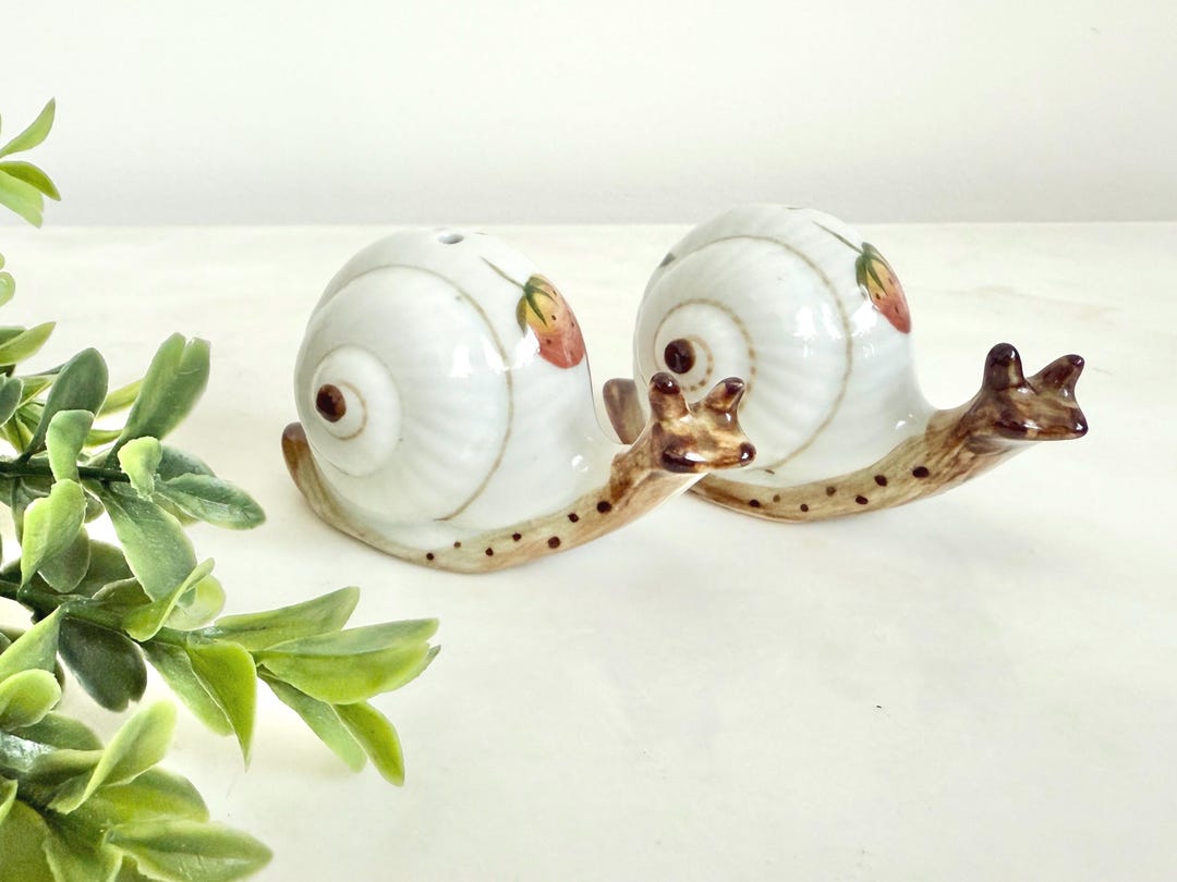 Vintage Andrea by Sadek Snail Salt and Pepper Shakers - Etsy