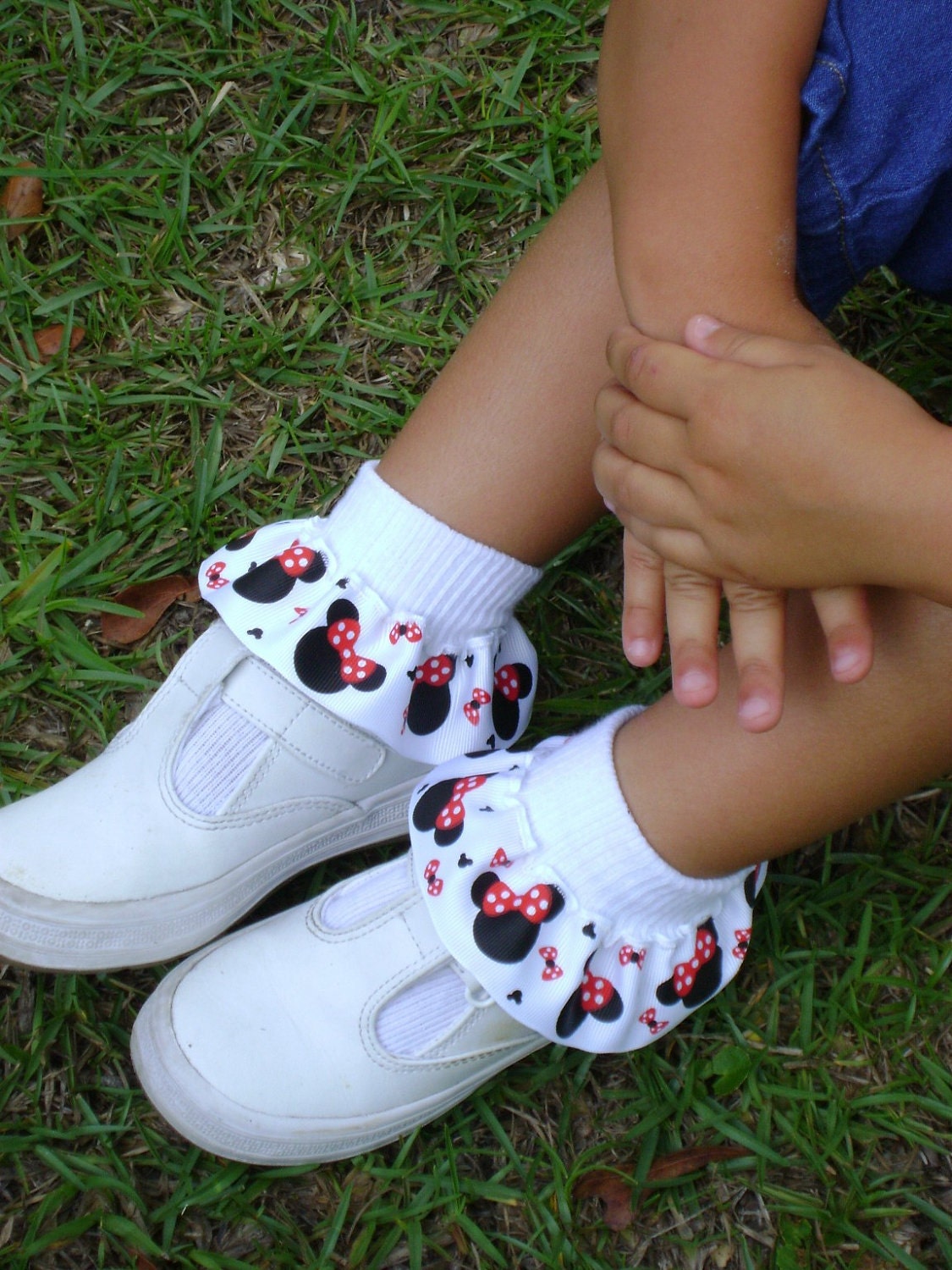 Minnie Mouse Inspired White With Red Ribbon Ruffle Socks - Etsy