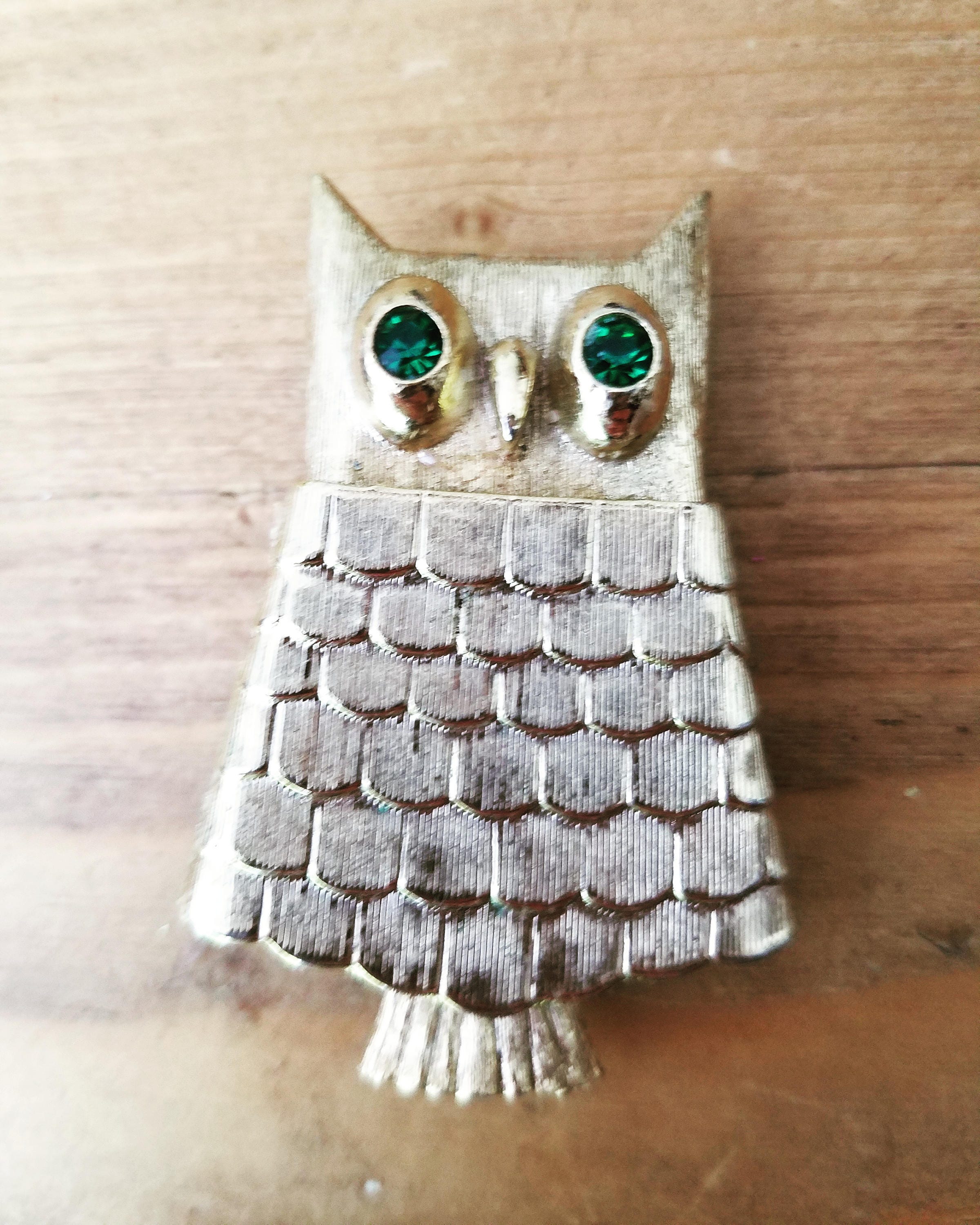 Vintage Avon Owl Emerald Green Gold Lip Balm Brooch Pin - Etsy