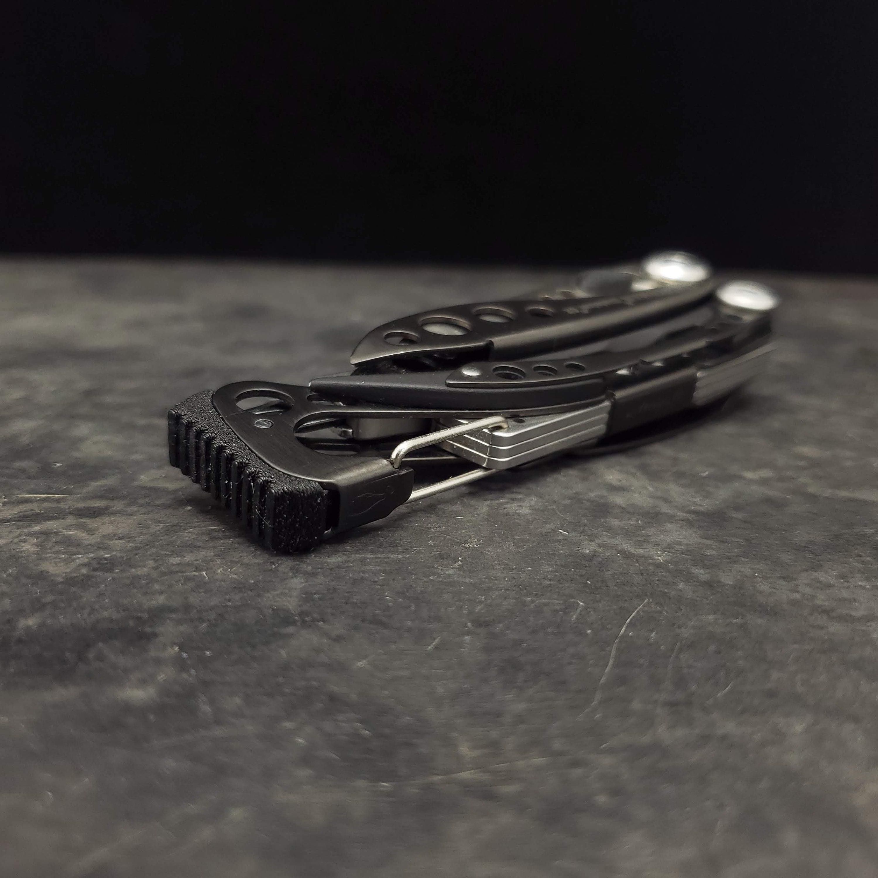 Ferro Fire Hammer - Hard Rubber Hammer for the Leatherman Skeletool ...