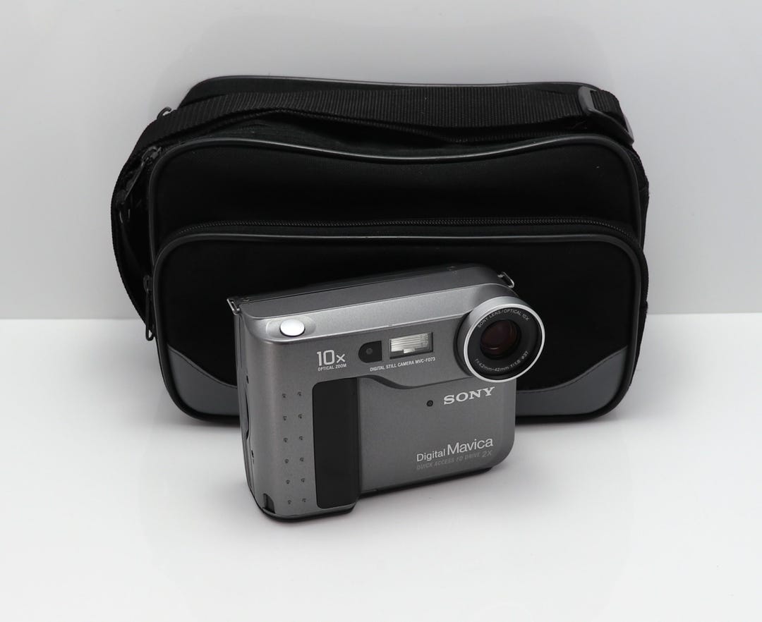 Sony MVC-FD73 Digital Mavica Still Camera Floppy Disc Drive 10x Optical ...