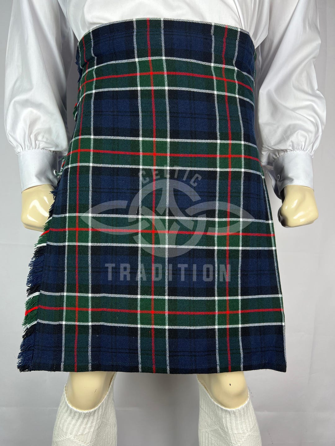 Tartan Kilts for Men in Colquhoun Clan Pattern, Handmade Modern 8 Yards ...