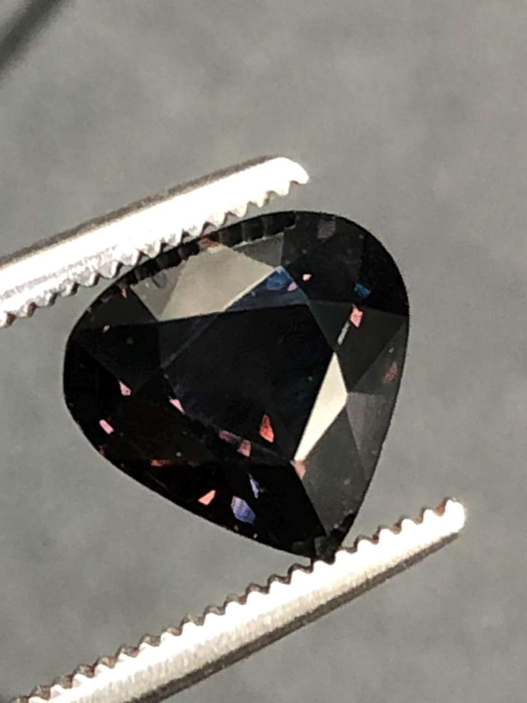 Natural Black Red Heart Shape Spinel – 1.80 Carat Loose Gemstone ...