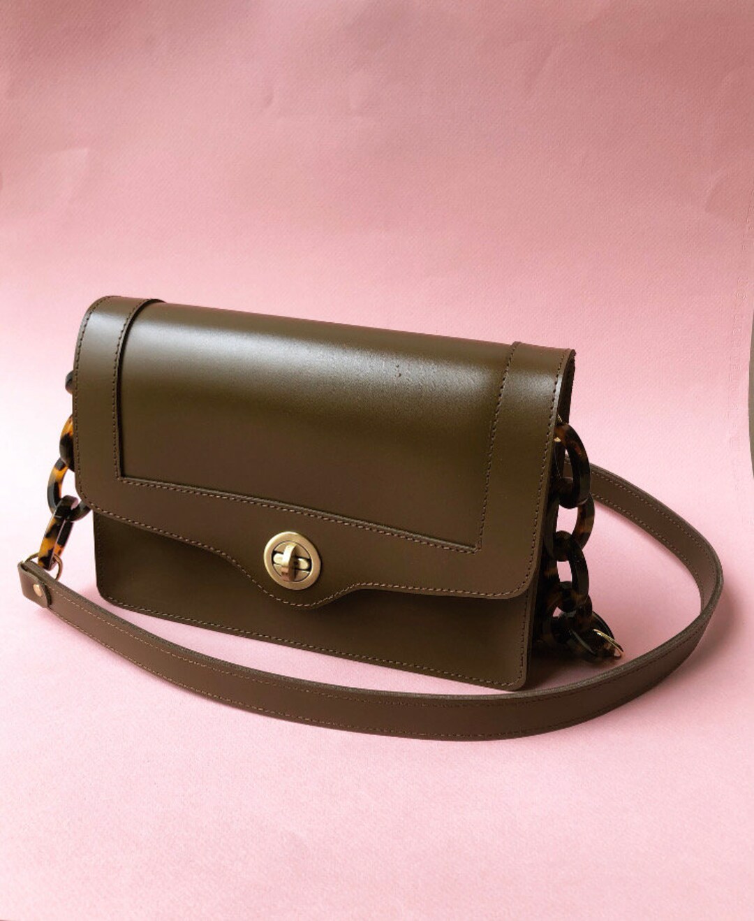 Bruine Leren Tas, Messing Rond Slot, Schoudertasje, La Lisette - Etsy