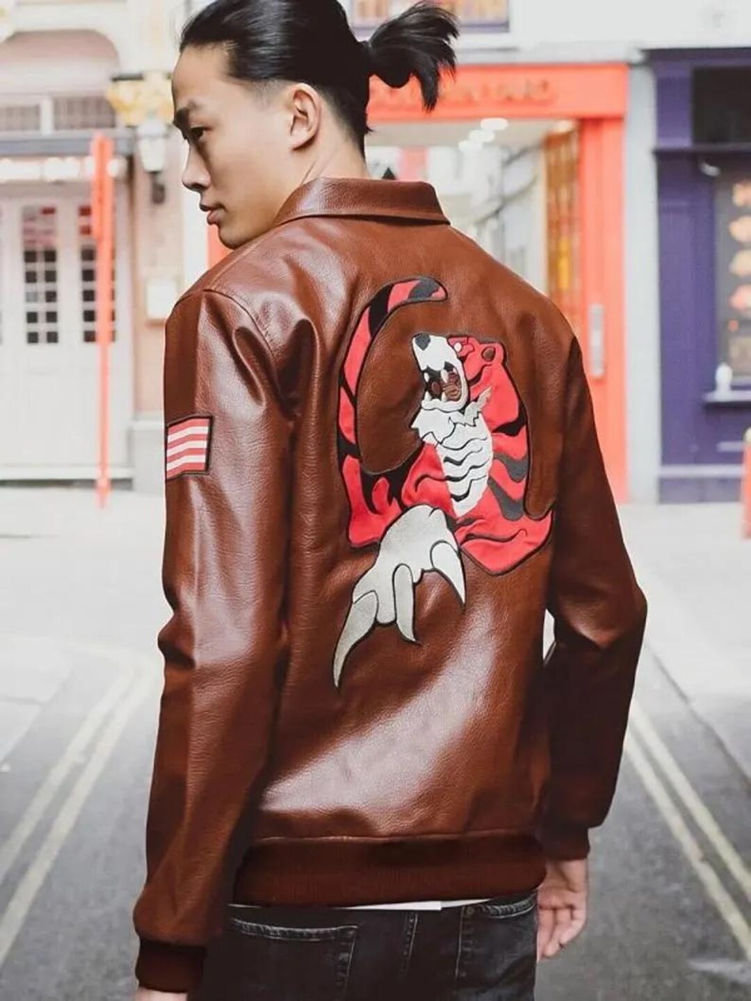 Unisex Handmade Shenmue Ryo Hazuki Logo Brown Leather Jacket Classic ...