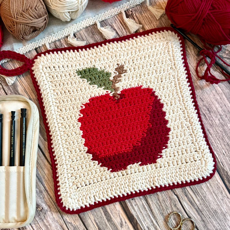 Apple Crochet Potholder Pattern: 2 Tapestry Crochet Fruit Designs (PDF ...