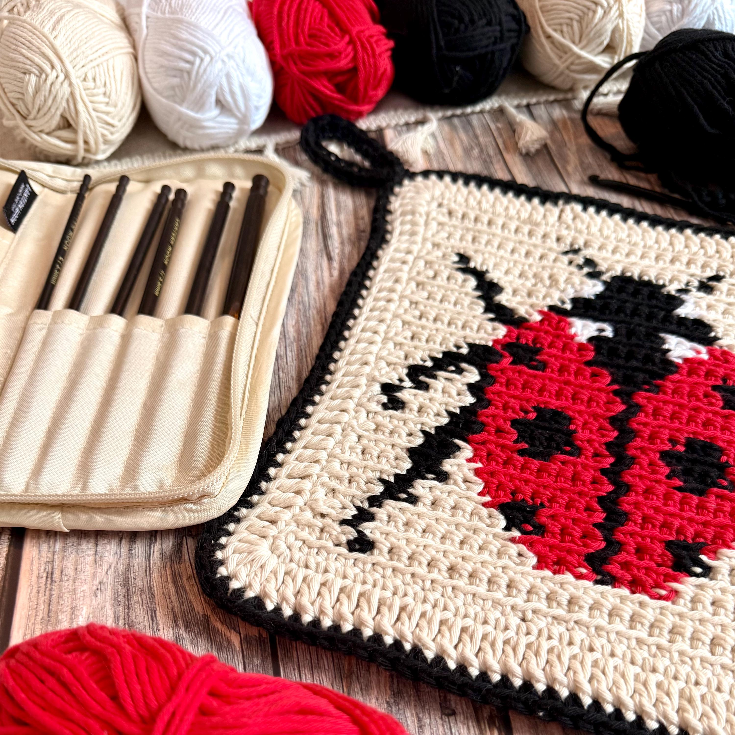 Ladybird Crochet Potholder Pattern: Ladybug Tapestry Design (PDF ...