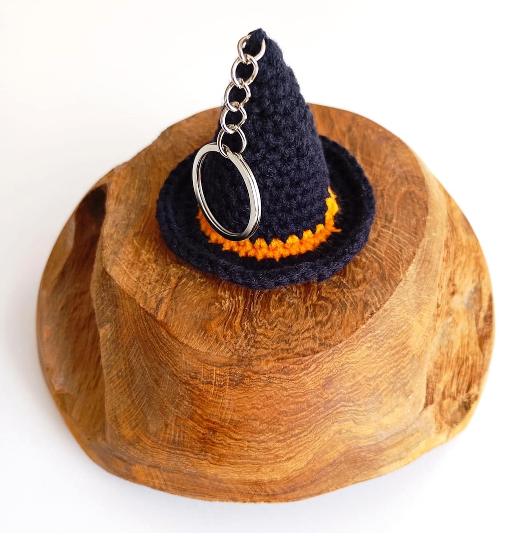 Crochet Witch Hat Keychain: Handmade Halloween Bag Charm - Etsy