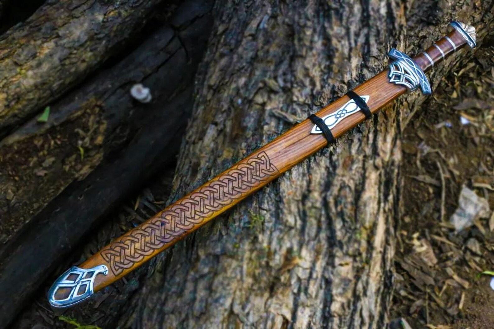 Handmade VIKING Sword Real Damascus Steel Northman Sword Beautiful Gift ...