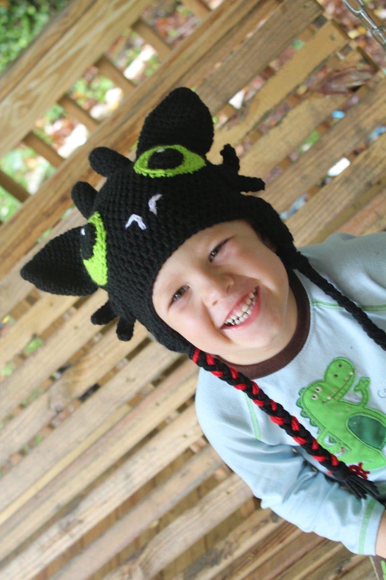 Made to Order Crochet Toothless Dragon Hat How to train your | Etsy