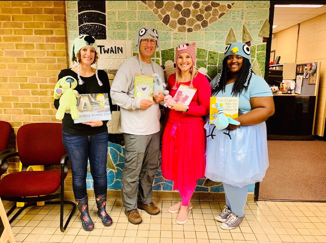 Made to Order Crochet Mo Willems Character Adult Teacher Hats: Piggie ...