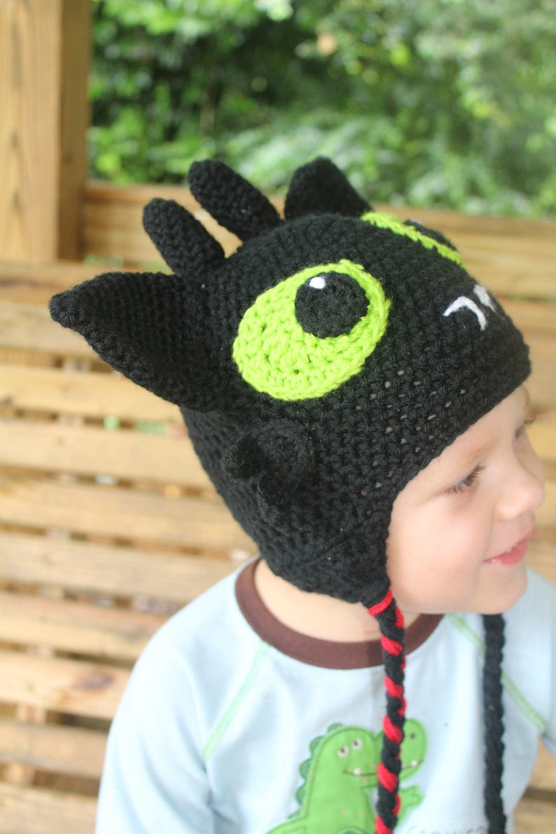 Made to Order Crochet Toothless Dragon Hat How to train your | Etsy