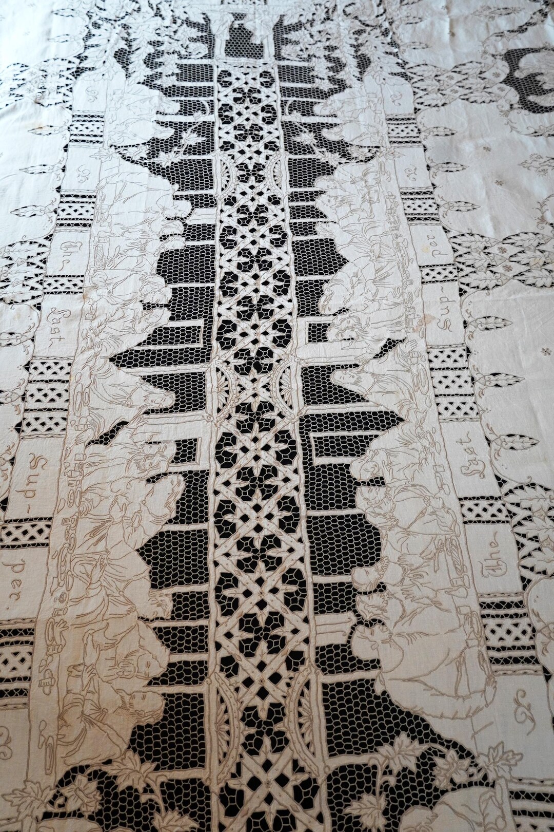 Jesus and Last Supper-scenes From Life; Hand Embroidered Tablecloth ...