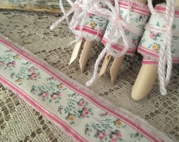 Hand Torn Frayed Edge Vintage Fabric Ribbon, Ticking, Pink Roses - Etsy