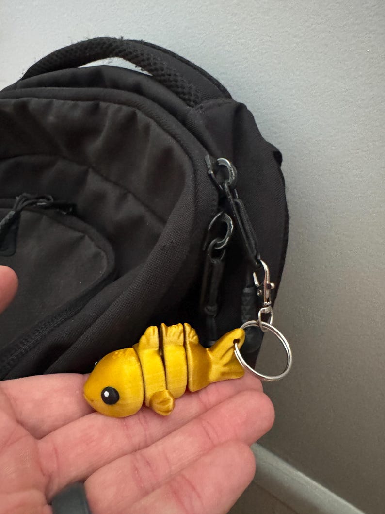 Fiona the Fidget Fish – 3D Printed Flexible Fish Fidget Toy (keychain ...